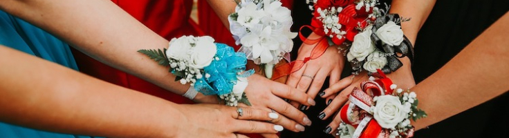 The Ultimate Guide to High School Prom Planning - Wedding Planning Blog